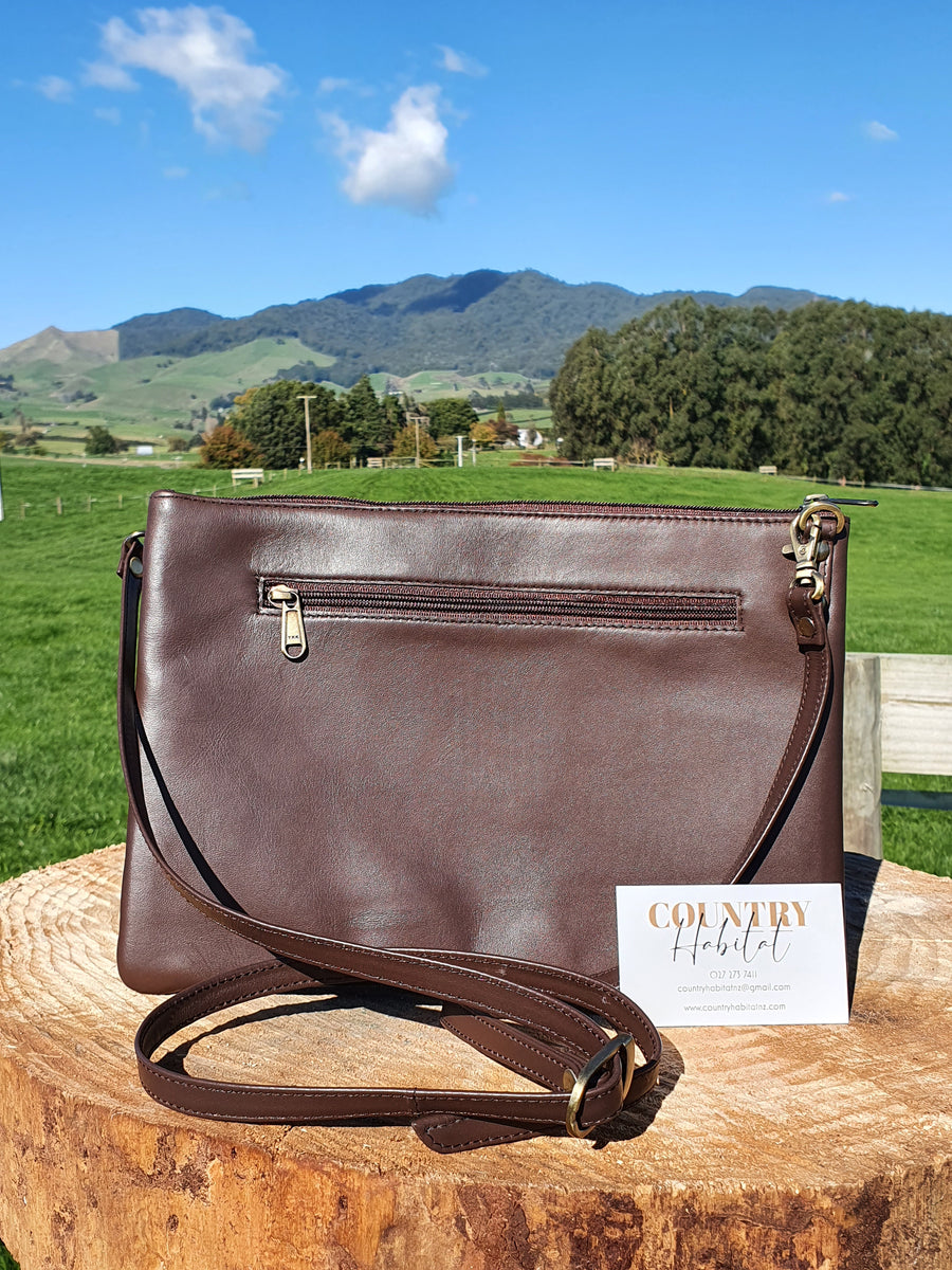 The Edmonton - Woven Leather Medium Sling Bag – Country Habitat