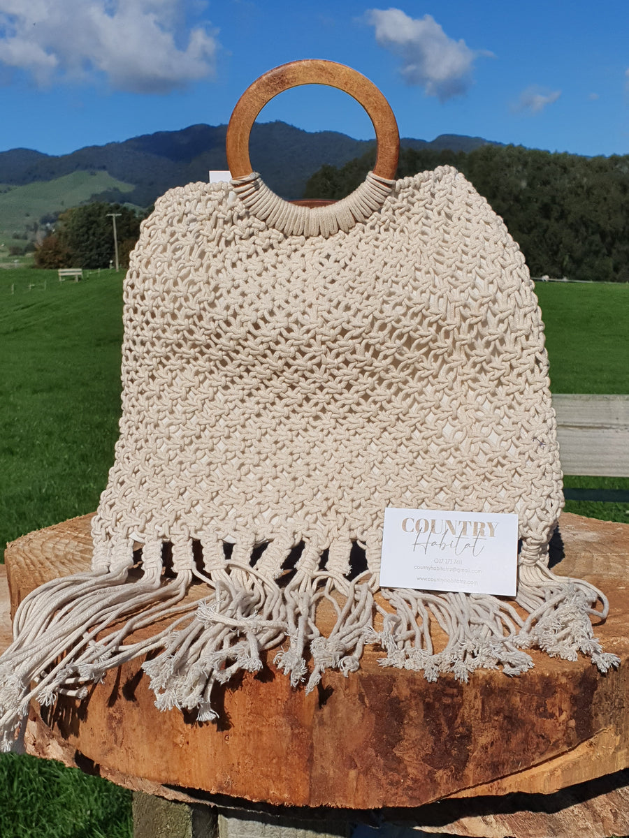 Natural Macrame Wood Handle Bag – Country Habitat
